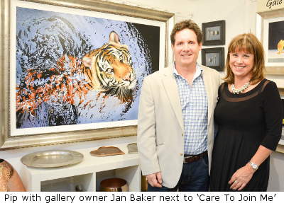 Pip McGarry - International Wildlife Artist